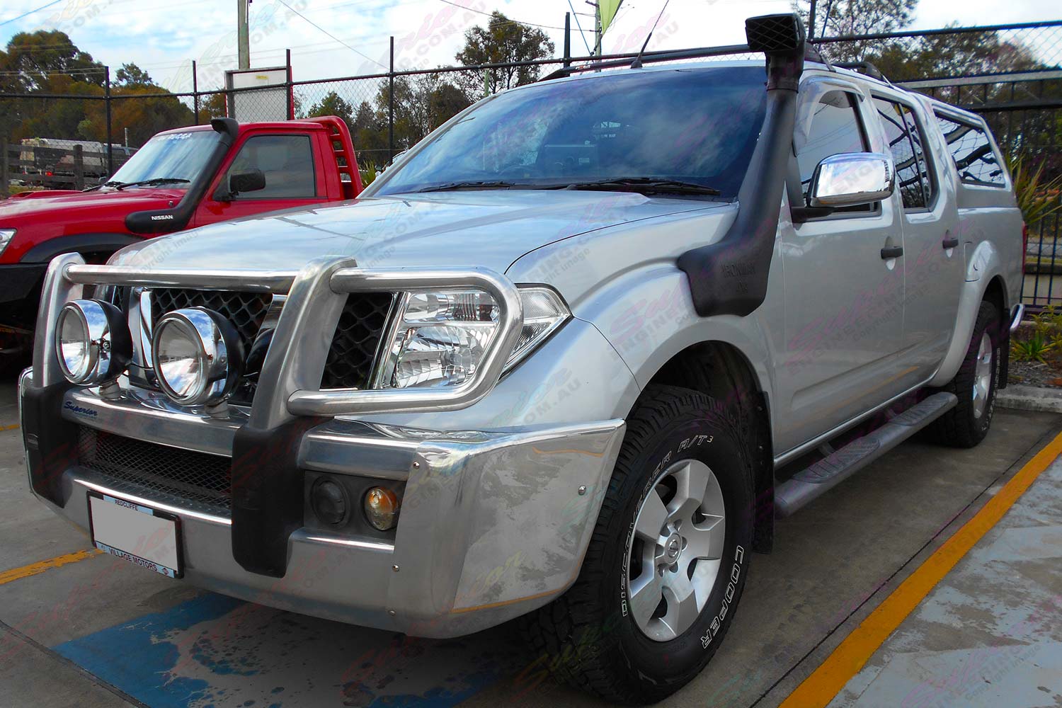 Nissan-Navara-D40-Dual-Cab-Silver-39708-3 | Superior Customer Vehicles