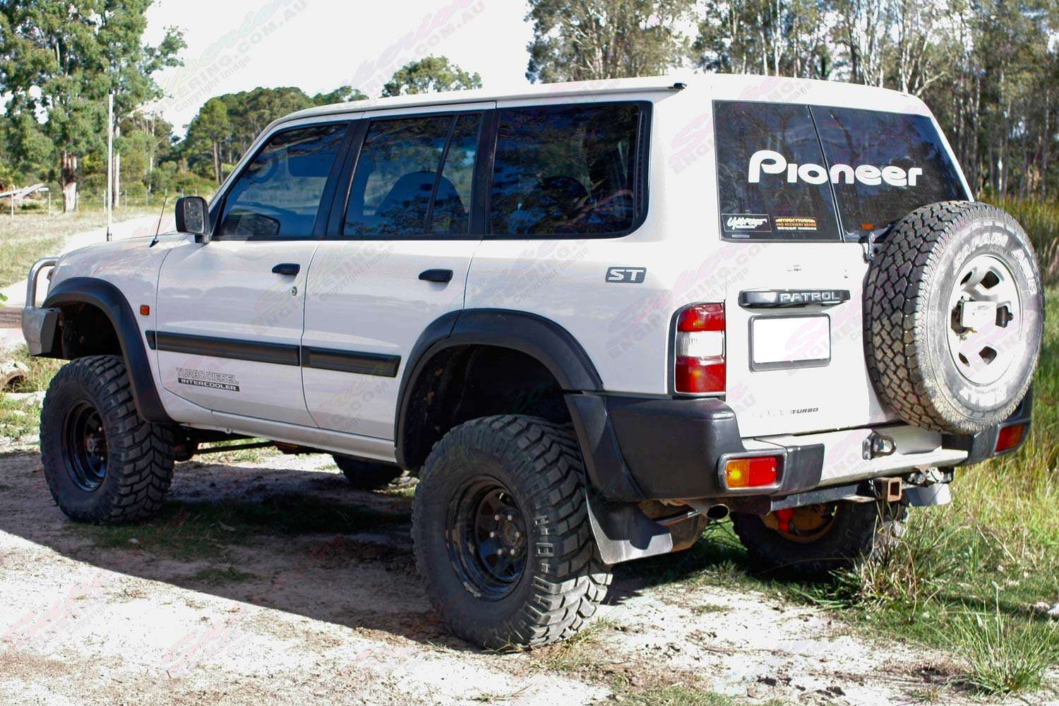 Nissan Patrol GU Wagon White 112013 | Superior Customer Vehicles