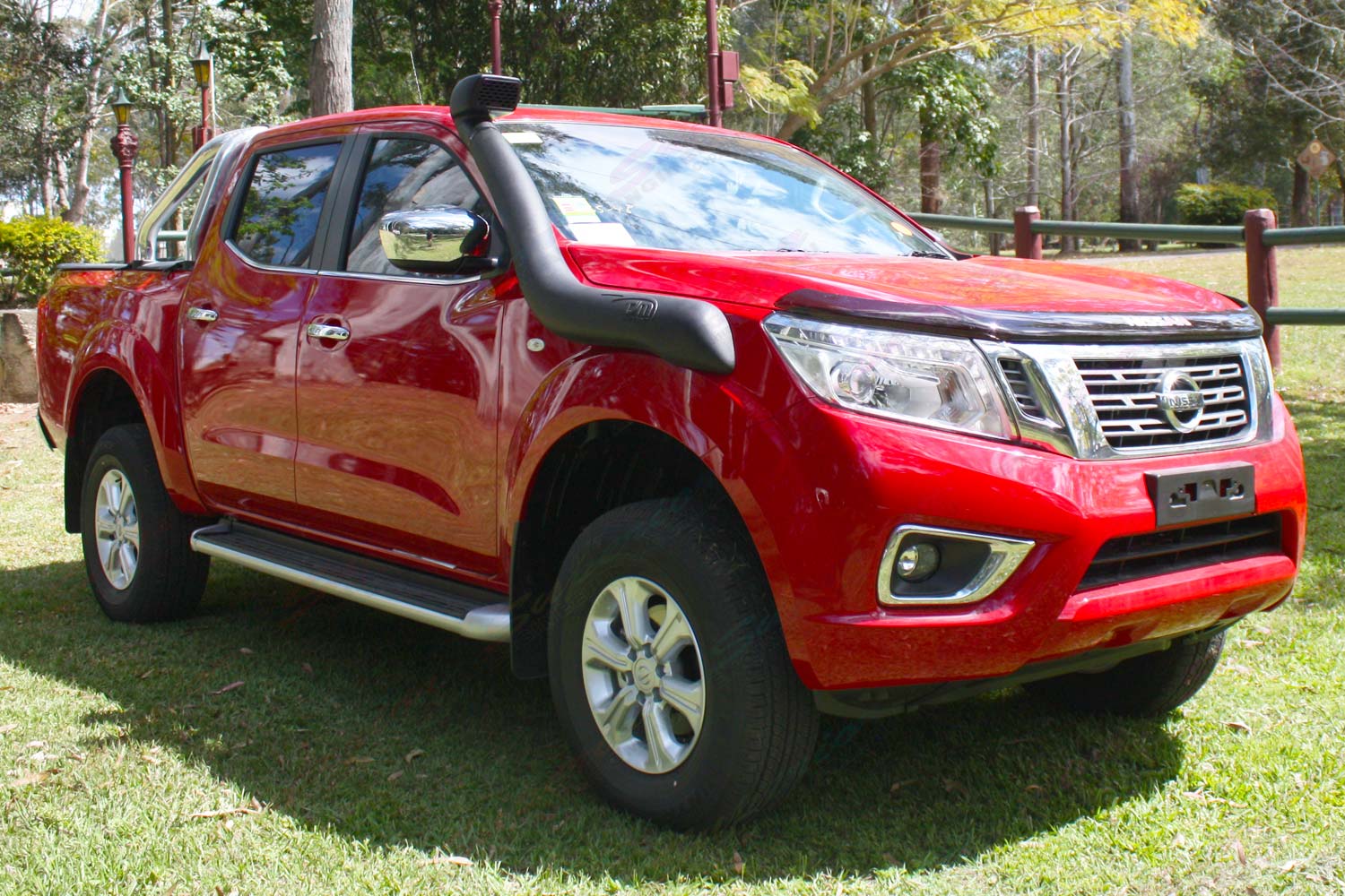 Nissan Navara NP300 D23 Dual Cab Red 11111 | Superior Customer Vehicles