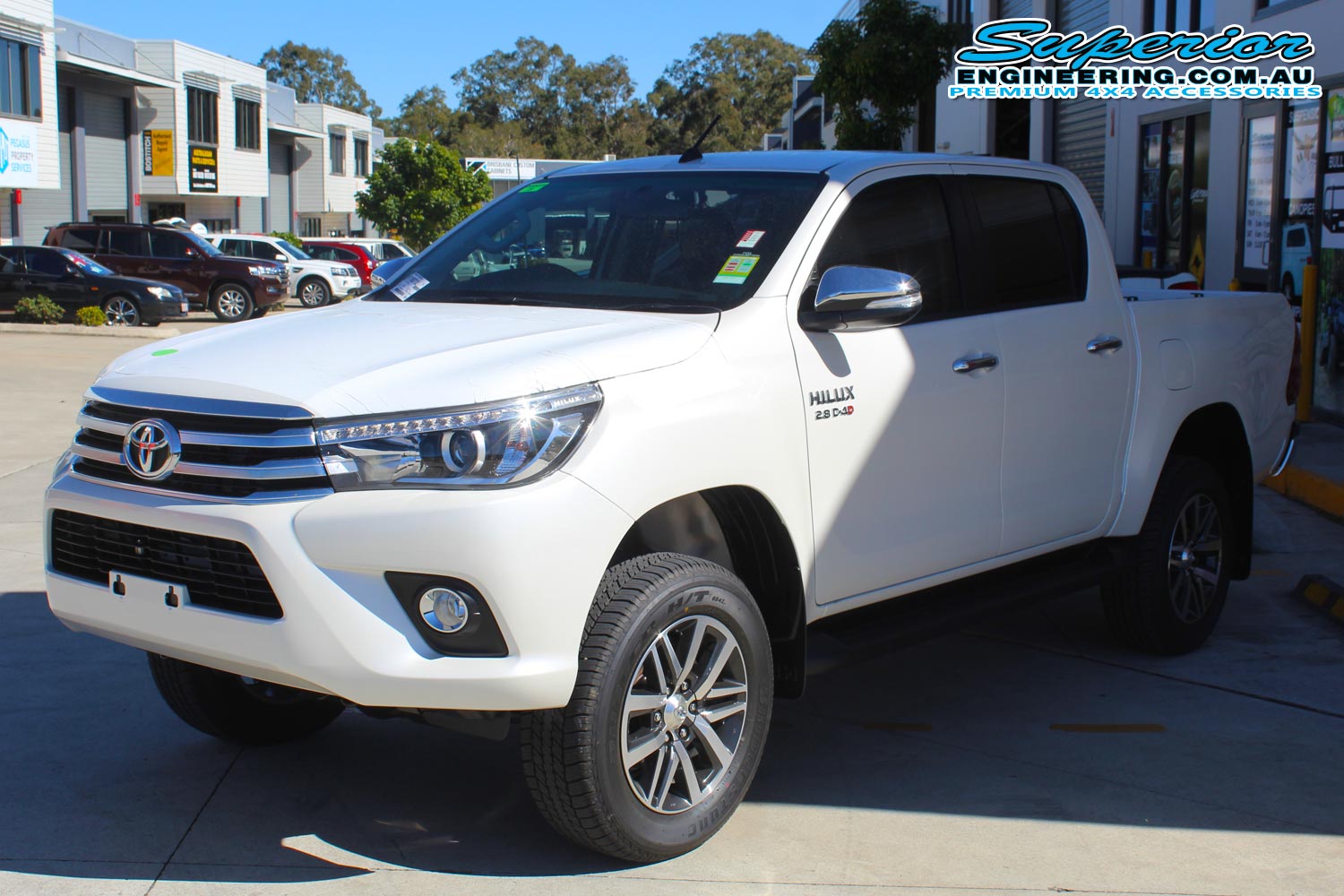 Toyota Hilux Revo Dual Cab White 78815 | Superior Customer Vehicles