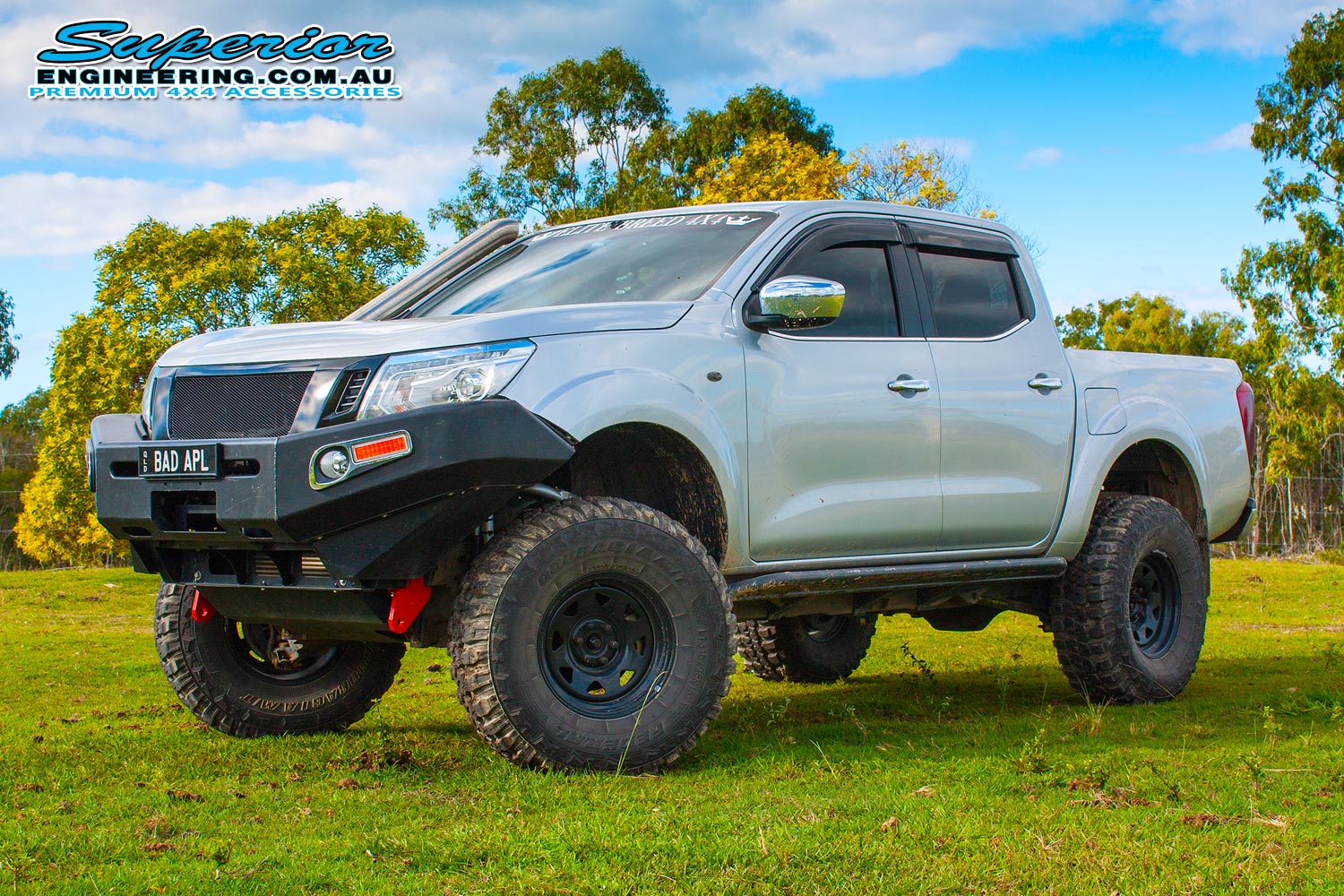 Nissan Navara NP300 D23 Dual Cab Silver 11111 | Superior Customer Vehicles