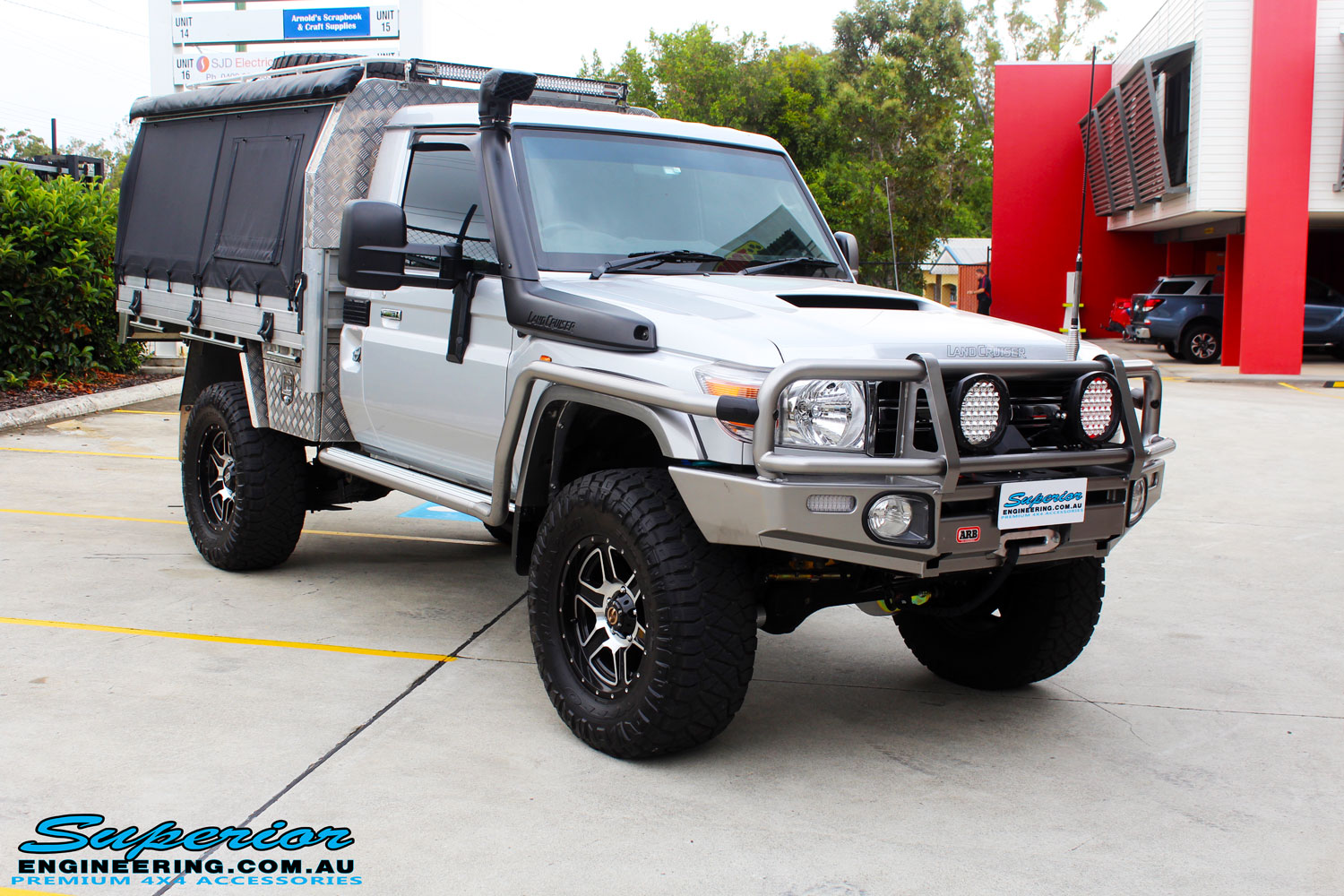 Toyota 79 Series Landcruiser Single Cab Silver #111905 | Superior ...